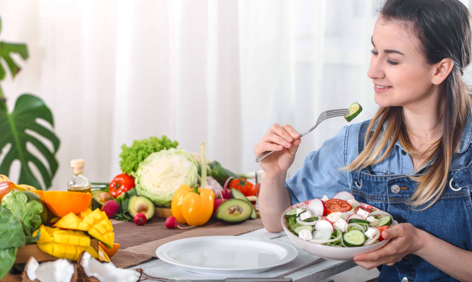 PCOS Diet: Foods To Eat And Avoid With PCOS | Health-e
